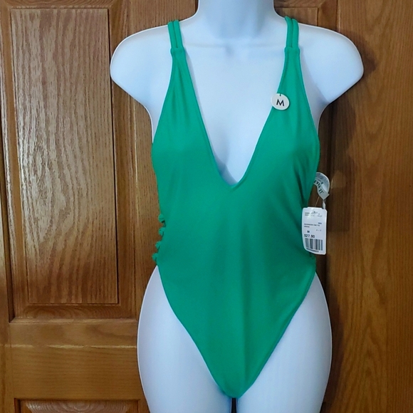 Forever 21 | Swim | Forever 2 Beautiful And Sexy One Piece Bathing Suit ...
